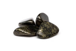 Pink Jade 101: Meaning, Healing Properties & Benefits