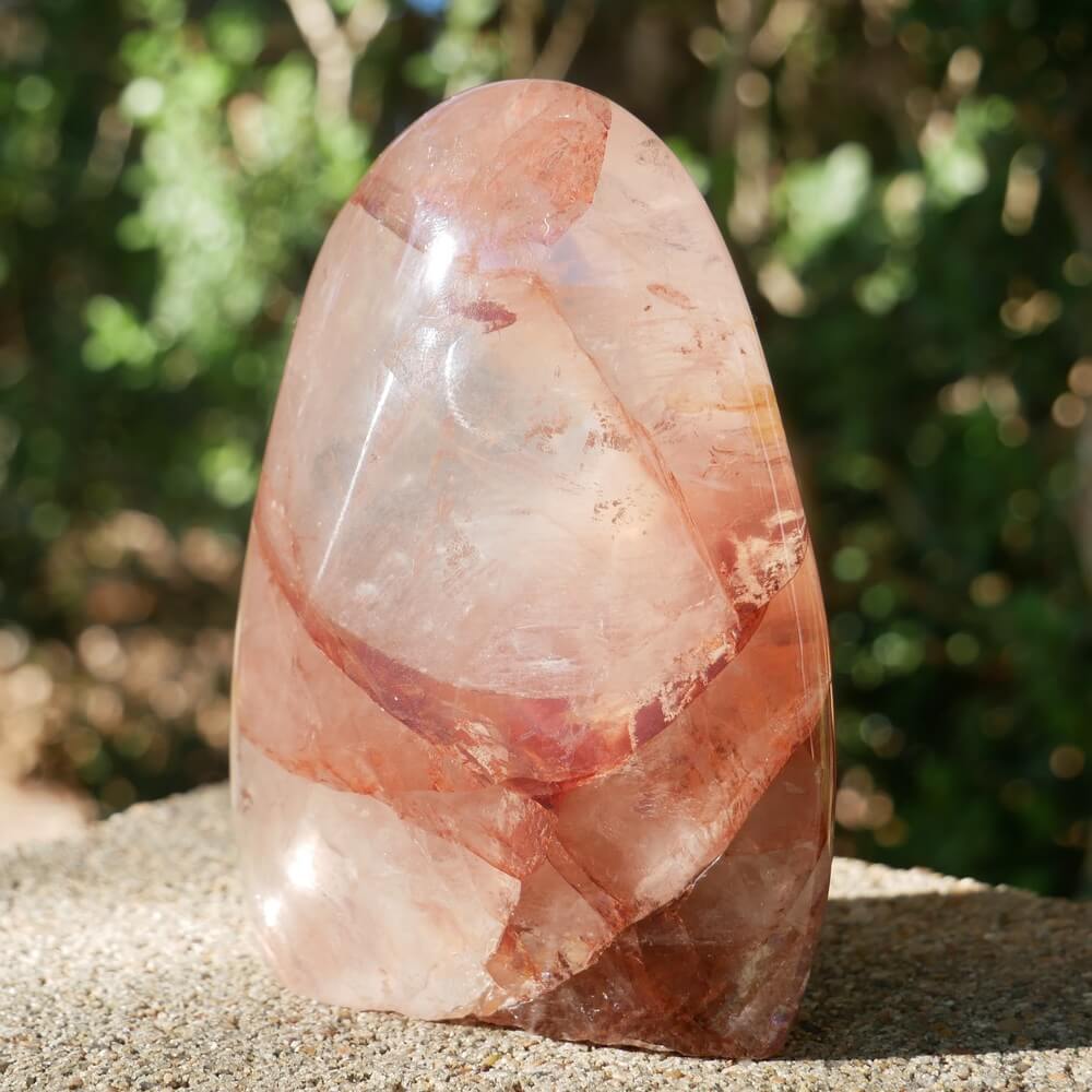 Hematoid Quartz: Meaning, Properties & Energy Influence