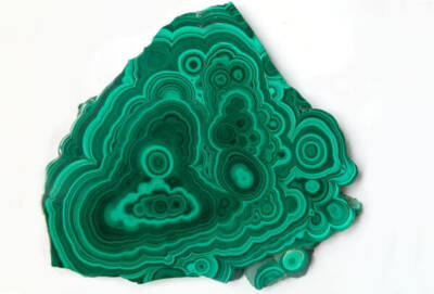 Malachite 101: Meaning, Healing Properties & Benefits