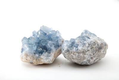 27 Best Stones & Crystals For Anxiety Or Stress