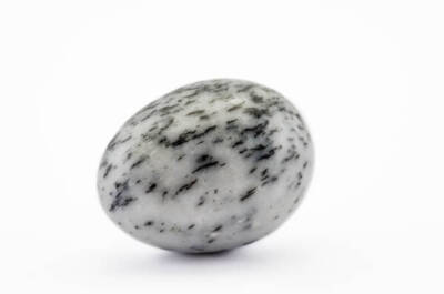 Zebra Jasper: Meaning, Healing Properties & Benefits